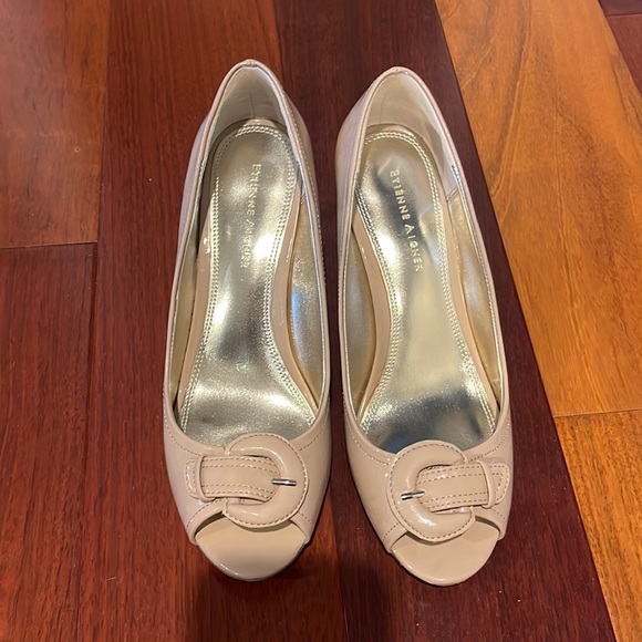 Etienne Aigner | Shoes | Etienne Aigner Heels | Poshmark